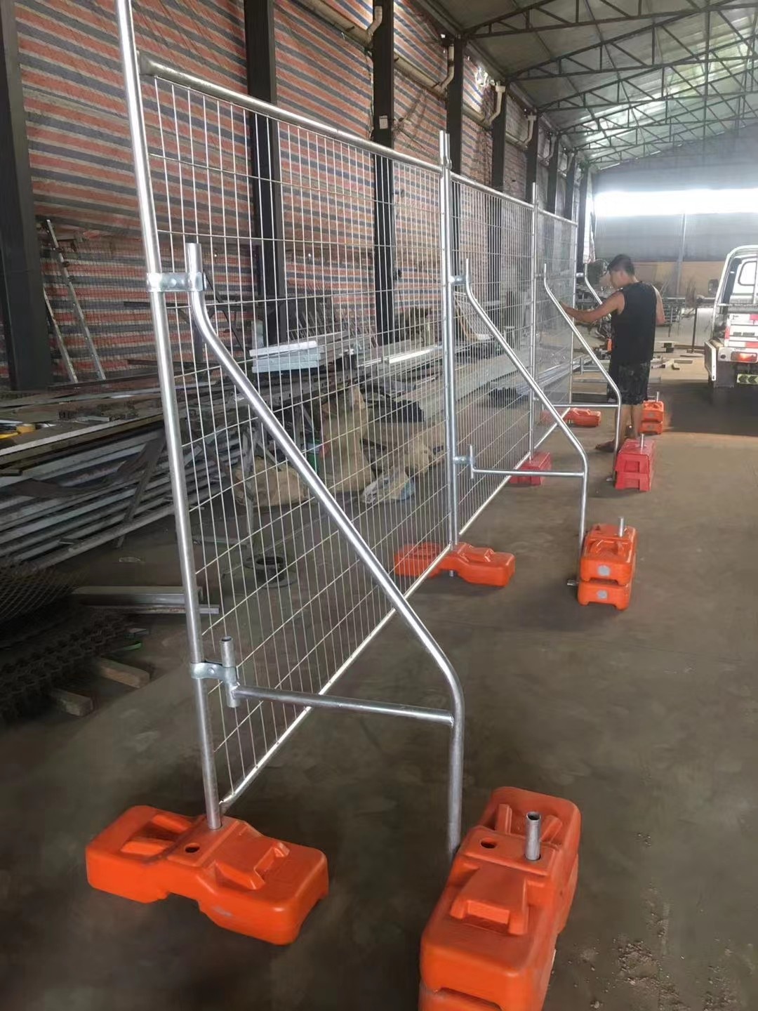 Mobile Portable Temporary Fencing Iron Steel Temporary Security Fencing ...
